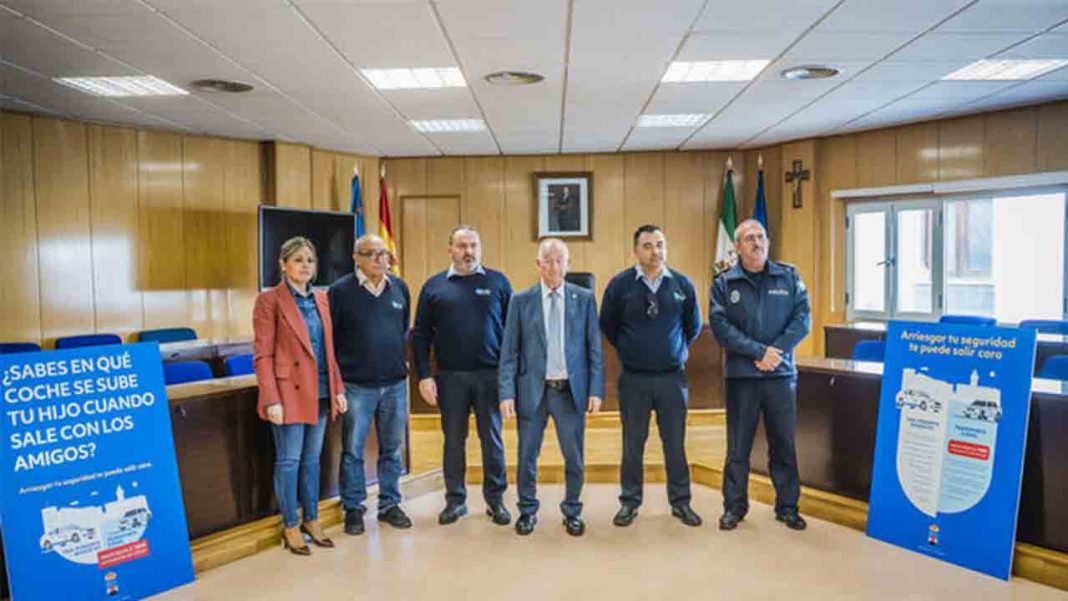 Roquetas lanza una campaña para fomentar el taxi legal - Todo Taxi